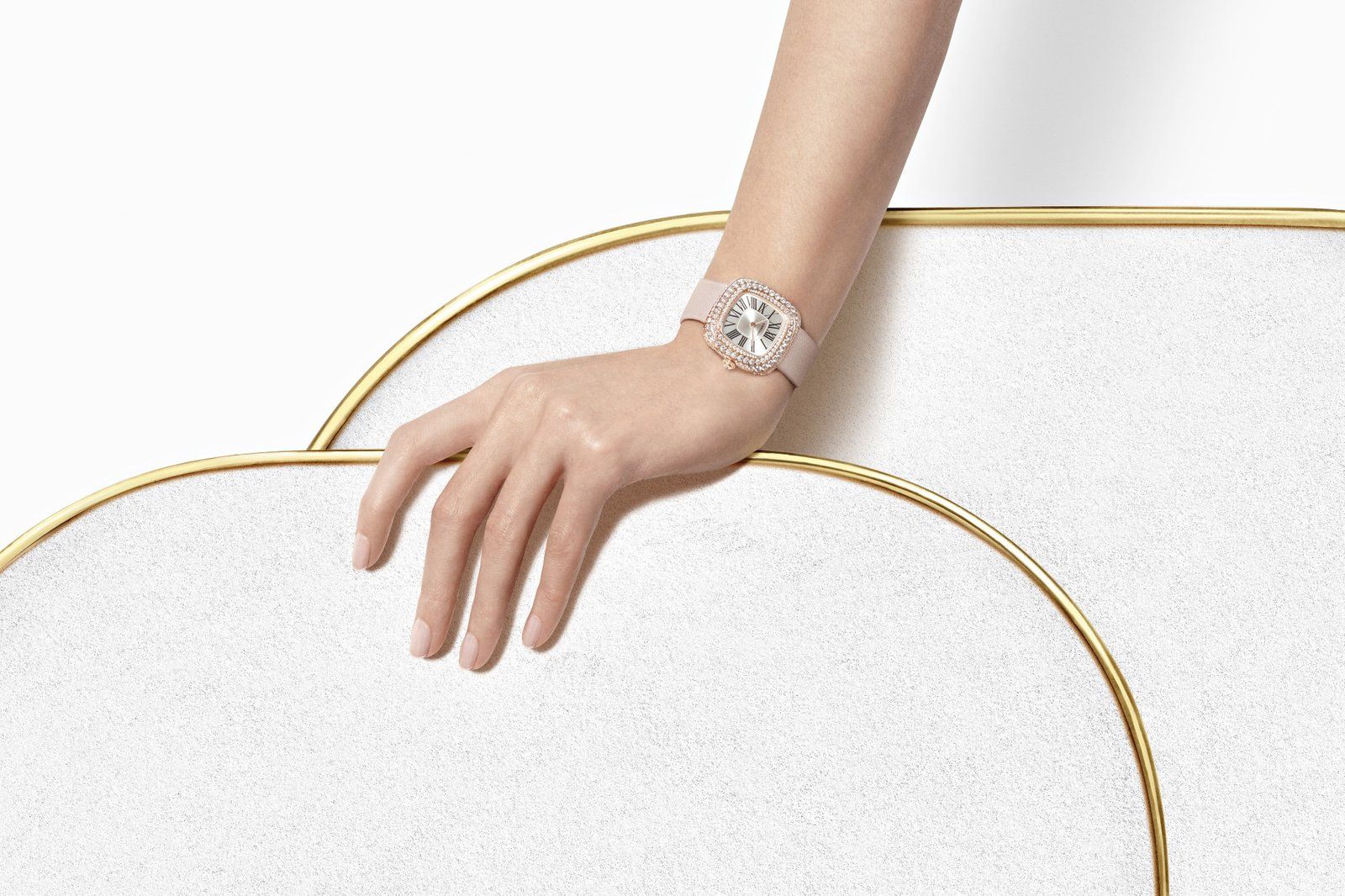 Watches And Wonders 2022: Cartier - The Coussin de Cartier